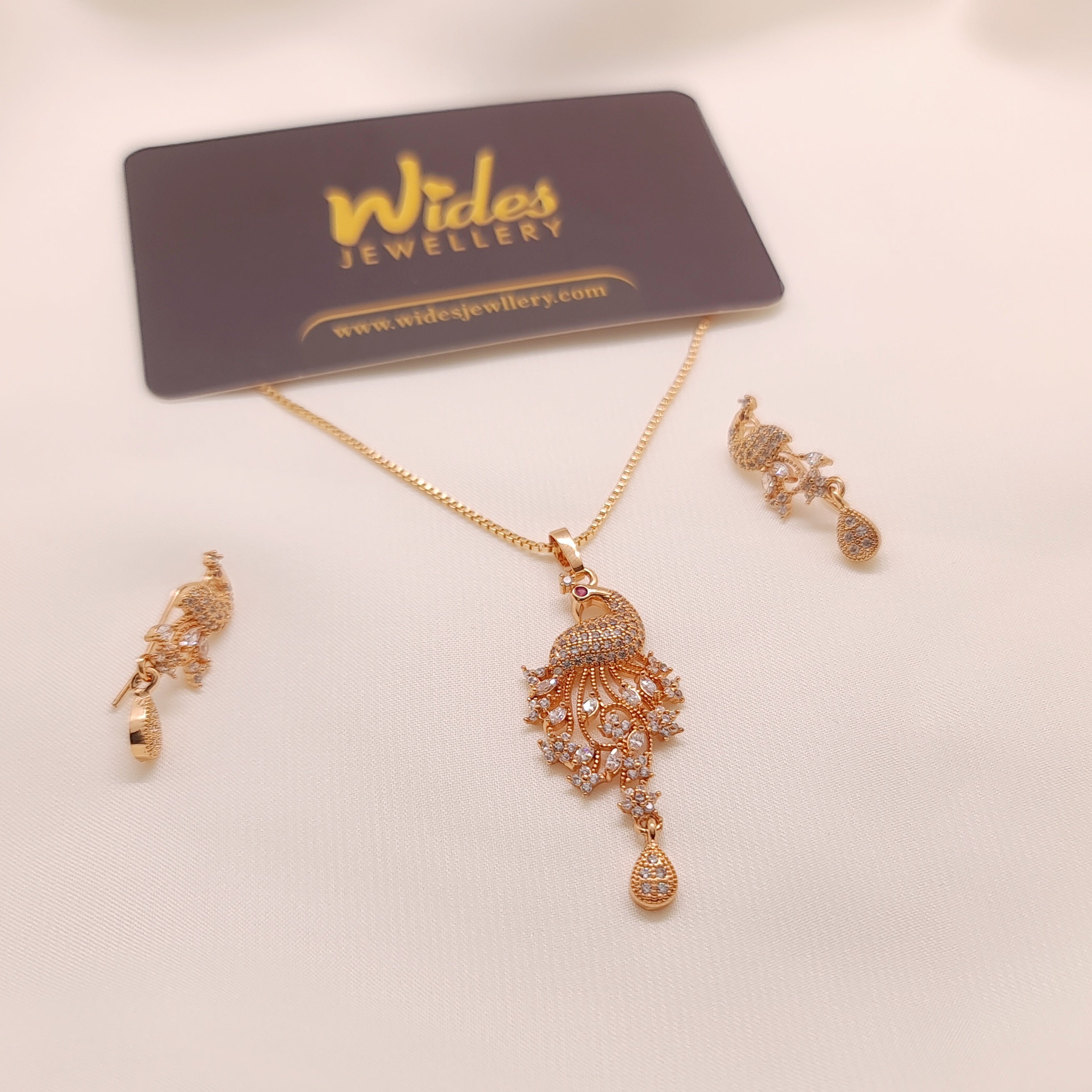 Peacock Elegance Locket Set for Girls/Women – Wides Jewellery